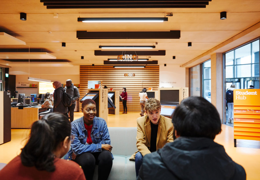 Manchester Metropolitan University หนึ่งใน Art School เก่าแก่ที่สุดใน UK