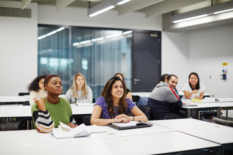 Manchester Metropolitan University หนึ่งใน Art School เก่าแก่ที่สุดใน UK